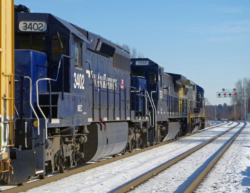 Pan Am @ Shirley, Ma.: The NERAIL New England Railroad Photo Archive