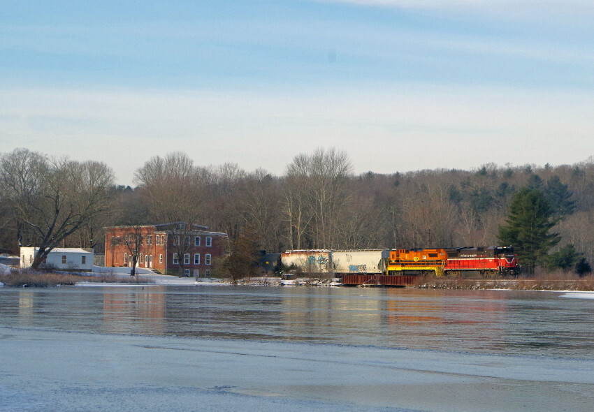 Providence & Worcester @ Thompson, Ct.: The NERAIL New England Railroad Photo Archive