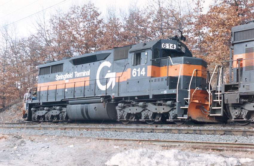 SD35 #614: The NERAIL New England Railroad Photo Archive
