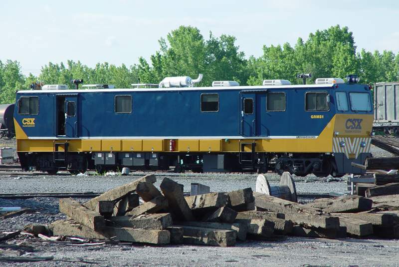 CSX Track Inspection Car GRMS1 at Selkirk Yard: The NERAIL New England Railroad Photo Archive