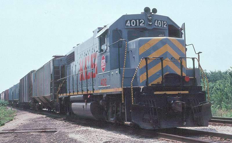 B&M GP-38-2 #200 in disguise Kansas City, MO KCS: The NERAIL New England Railroad Photo Archive