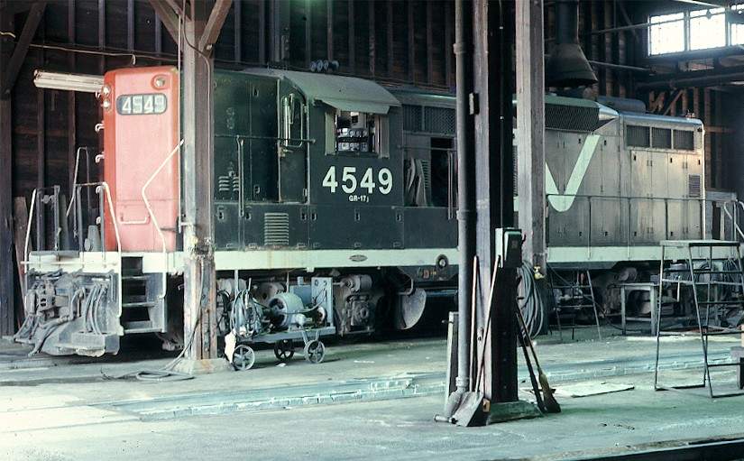 CV GP9 4549: The NERAIL New England Railroad Photo Archive