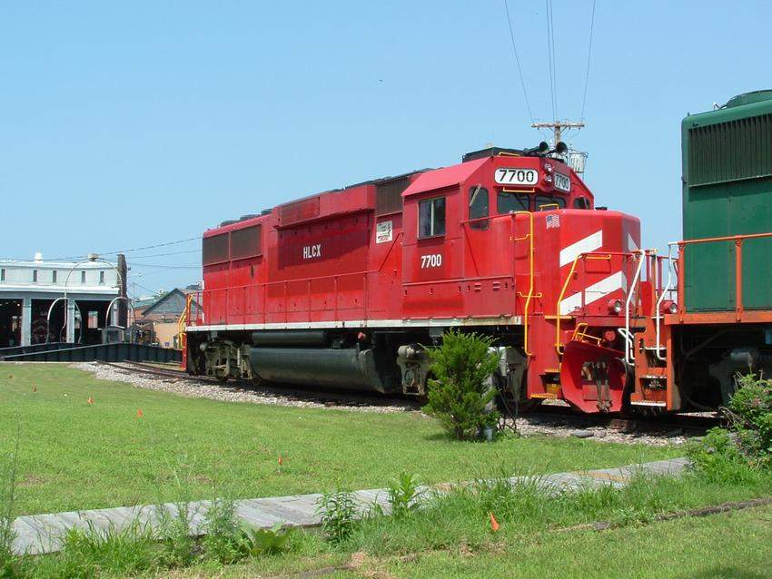 HLCX 7700 on the Vermont Rail System: The NERAIL New England Railroad Photo Archive