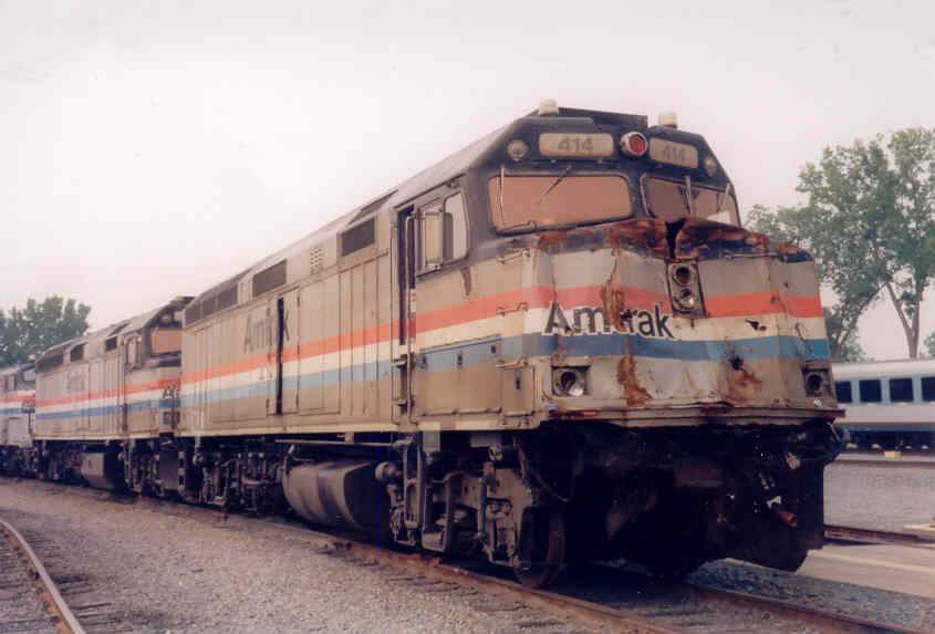 Amtrak F40PH 414 wrecked: The NERAIL New England Railroad Photo Archive