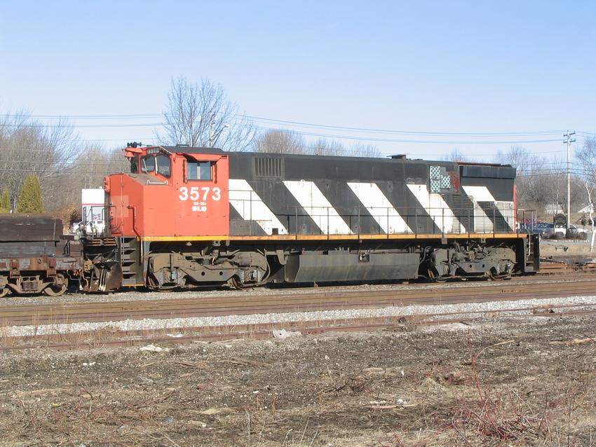 Former CN MLW on Maine Eastern - Close Up: The NERAIL New England Railroad Photo Archive