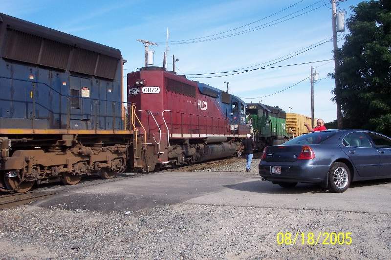 HLCX SD-40s 6072 and 7182 get ready to depart Framingham.: The NERAIL New England Railroad Photo ...