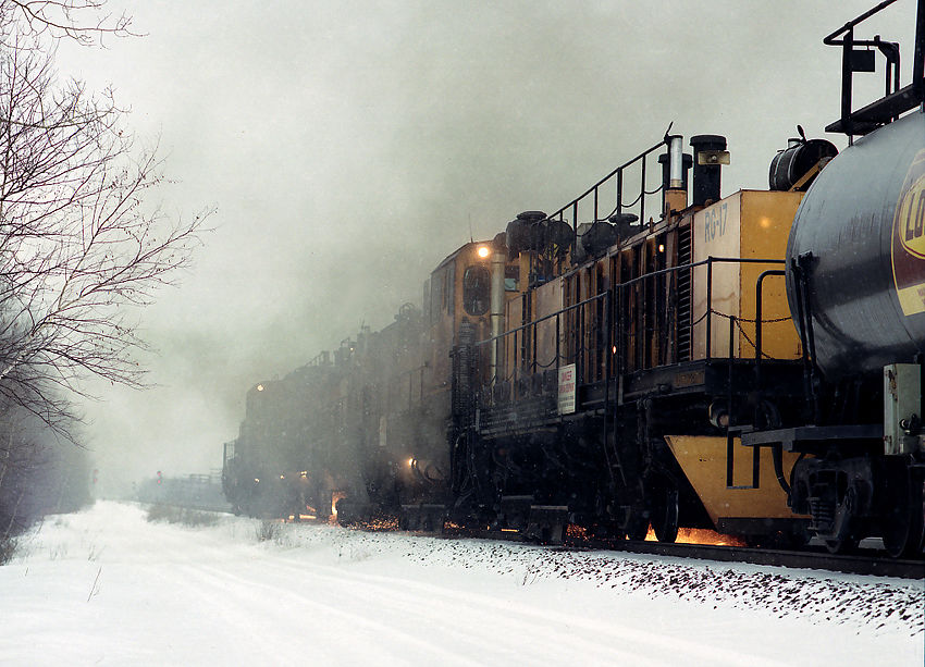 (3) LORAM RG-17: The NERAIL New England Railroad Photo Archive