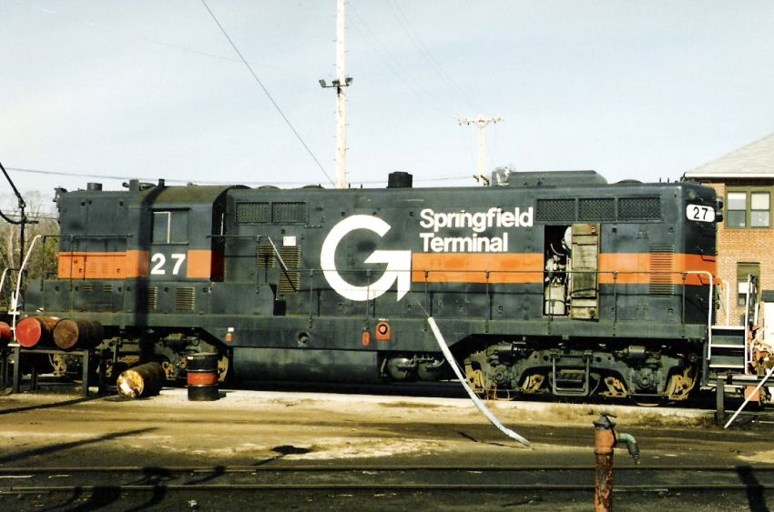 ST GP7 #27 stored at Rigby: The NERAIL New England Railroad Photo Archive