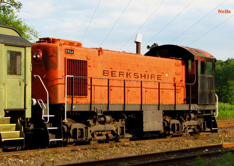 ex-Maine Central Alco S1: The NERAIL New England Railroad Photo Archive