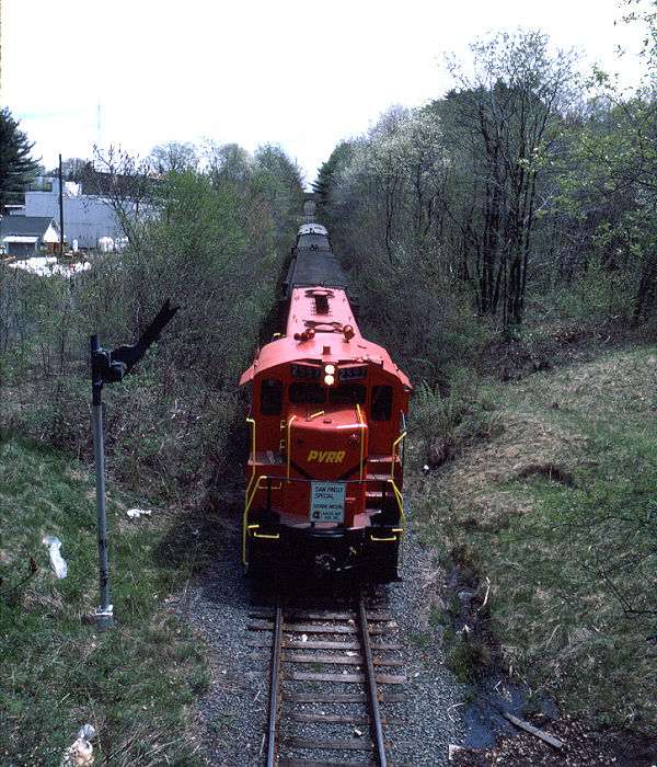 (17) Sam Pinsly Special: The NERAIL New England Railroad Photo Archive