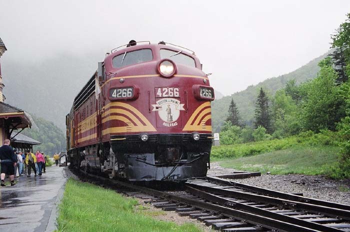 BM 4266 F7: The NERAIL New England Railroad Photo Archive