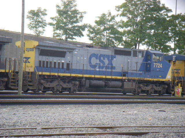 CSX #7724 at Beacon Park Yard: The NERAIL New England Railroad Photo Archive
