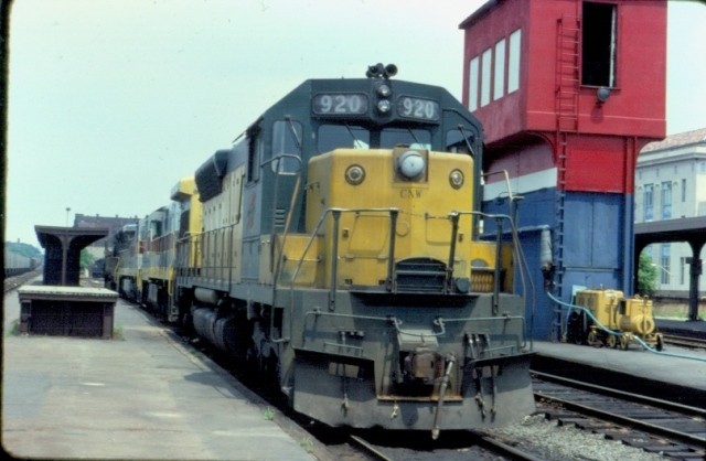 CNW SD45 in Springfield: The NERAIL New England Railroad Photo Archive
