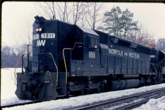 N&W SD45 on B&M: The NERAIL New England Railroad Photo Archive