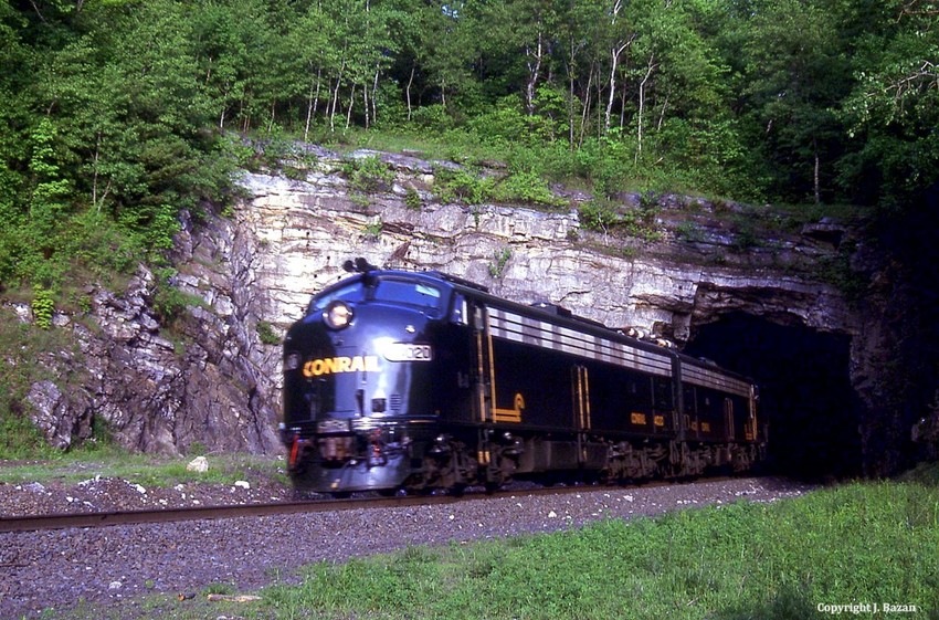 Conrail OCS @ State Line Tunnel: The NERAIL New England Railroad Photo Archive