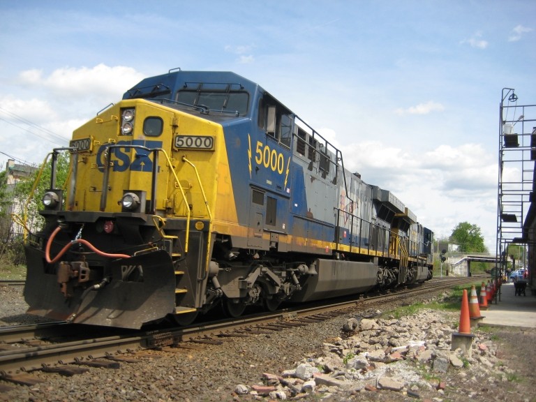 CSX 5000 at Palmer, MA: The NERAIL New England Railroad Photo Archive