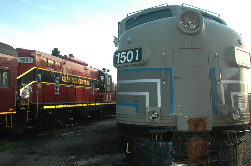 Cape Cod Central #1501 and G & U (for now) 1501 at Hyannis: The NERAIL New England Railroad ...