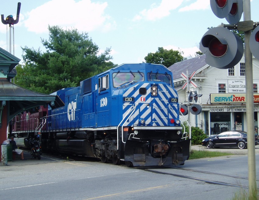 CEFX SD9043MACs in Chester: The NERAIL New England Railroad Photo Archive