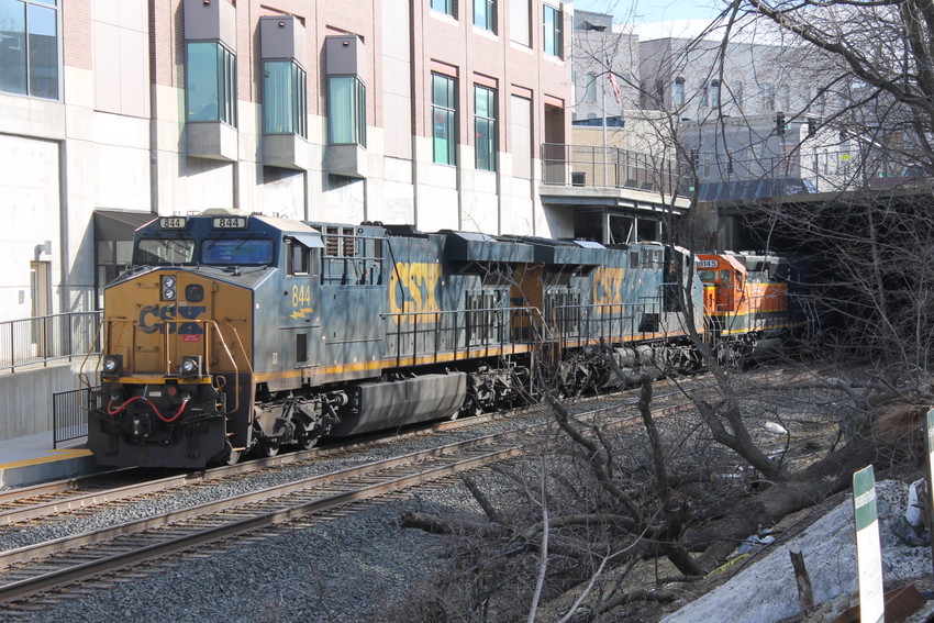CSX Train Q427: The NERAIL New England Railroad Photo Archive