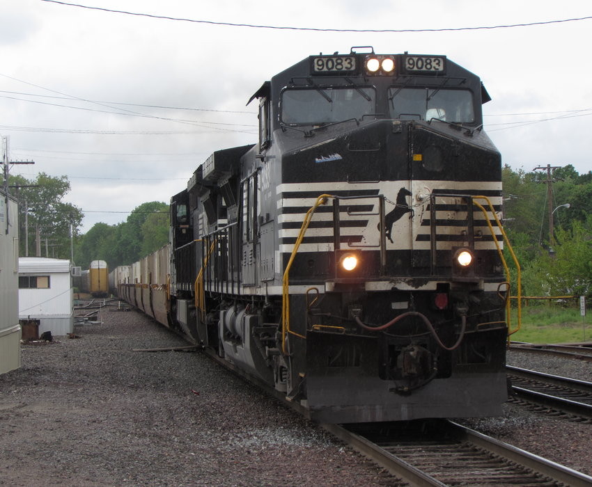 NS 9083: The NERAIL New England Railroad Photo Archive