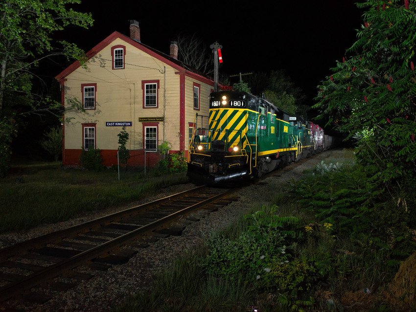 New Hampshire Northcoast GP18 at East Kingston: The NERAIL New England Railroad Photo Archive