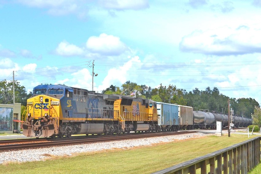 CSX 425: The NERAIL New England Railroad Photo Archive