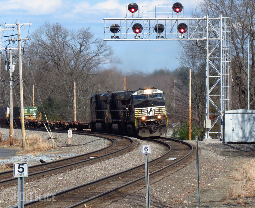 Pan Am Southern Train 23K at Shirley MA: The NERAIL New England Railroad Photo Archive