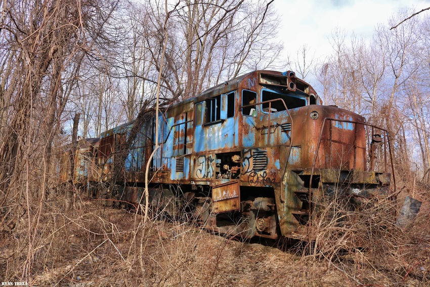 Conrail #2510 U25b: The NERAIL New England Railroad Photo Archive