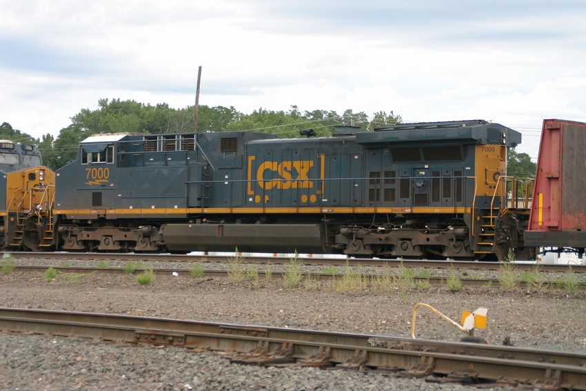 CSXT 7000 at West Springfield, MA: The NERAIL New England Railroad Photo Archive