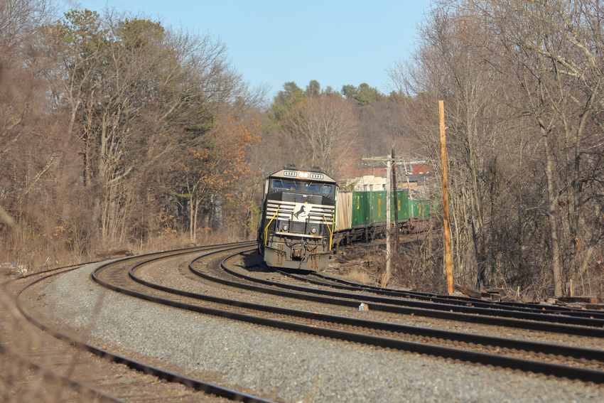 NS 6983 leads 23K: The NERAIL New England Railroad Photo Archive