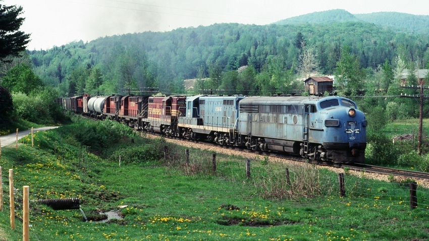 Southbound.: The NERAIL New England Railroad Photo Archive