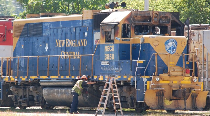 NECR 3850 Looking Burned Out: The NERAIL New England Railroad Photo Archive