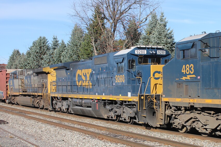 CSX C40-8: The NERAIL New England Railroad Photo Archive