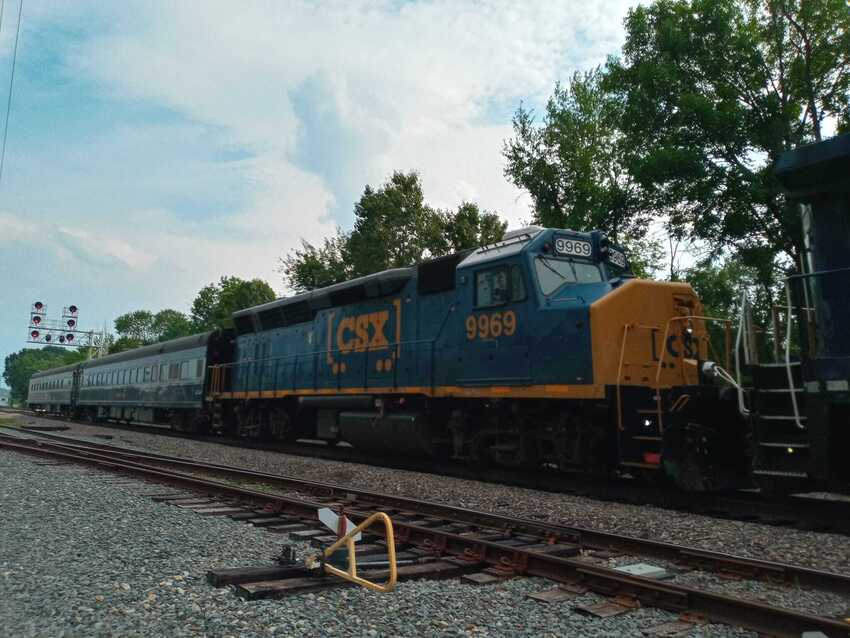CSXT 9969: The NERAIL New England Railroad Photo Archive