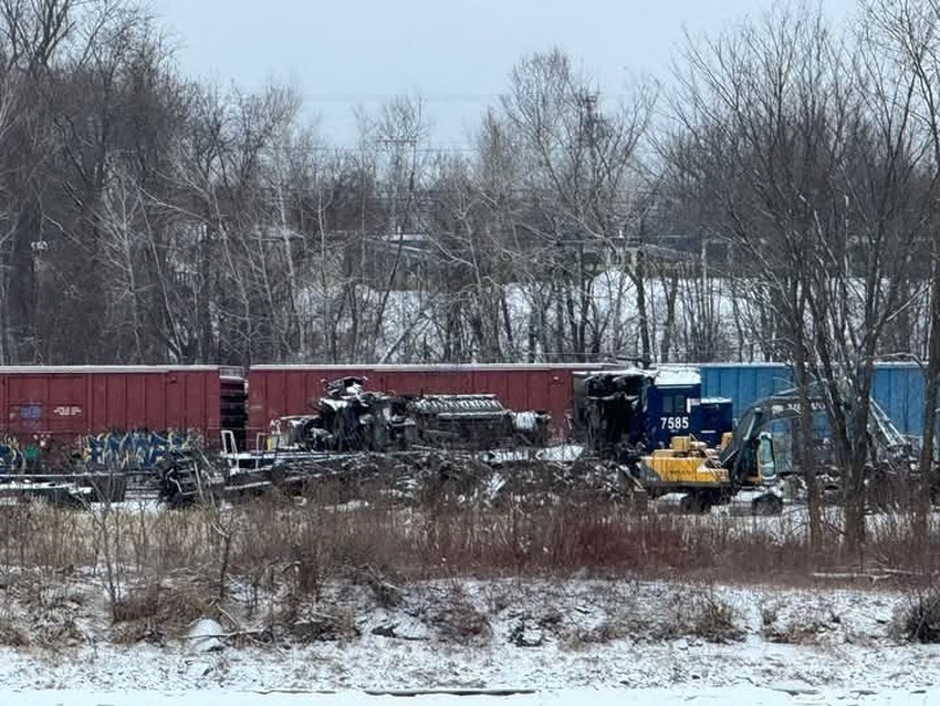 MEC 7585: The NERAIL New England Railroad Photo Archive