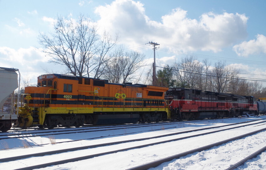 Providence & Worcester @ Gardner, Ma.: The NERAIL New England Railroad Photo Archive