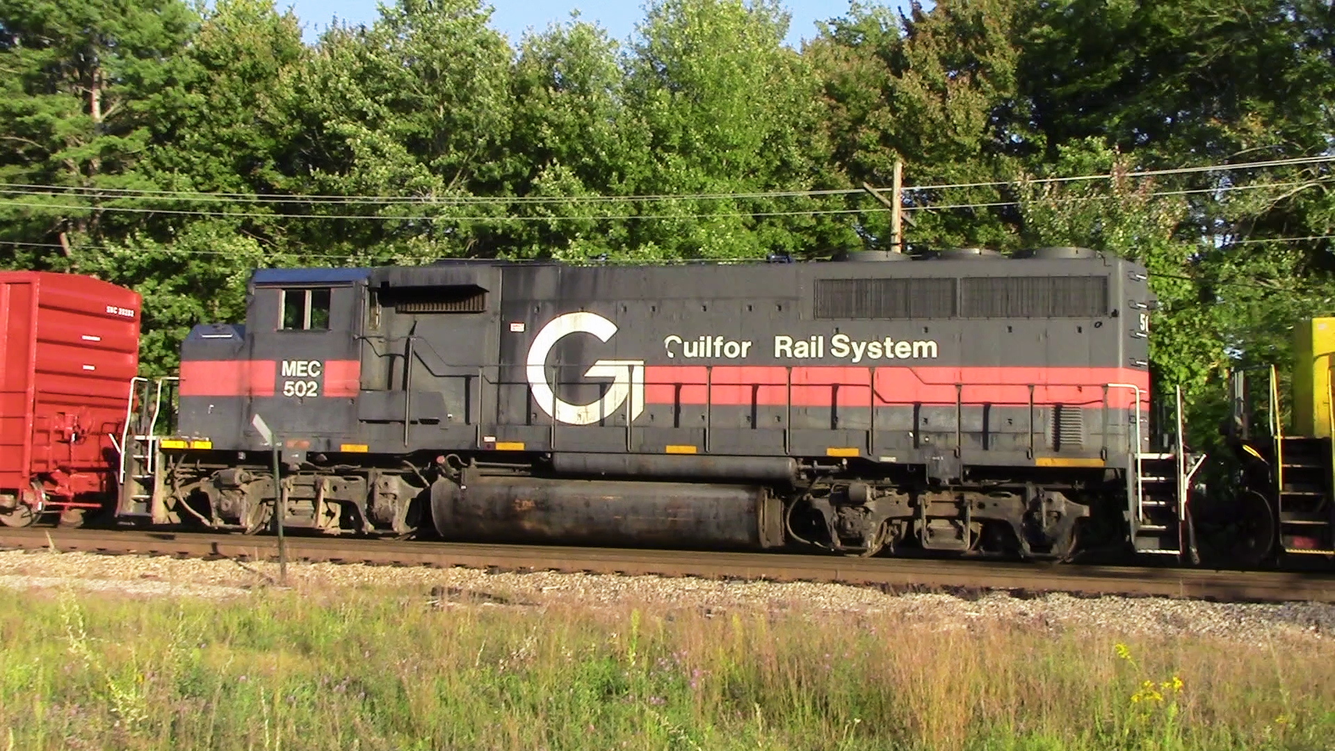 MEC GP40-2LW #502: The NERAIL New England Railroad Photo Archive