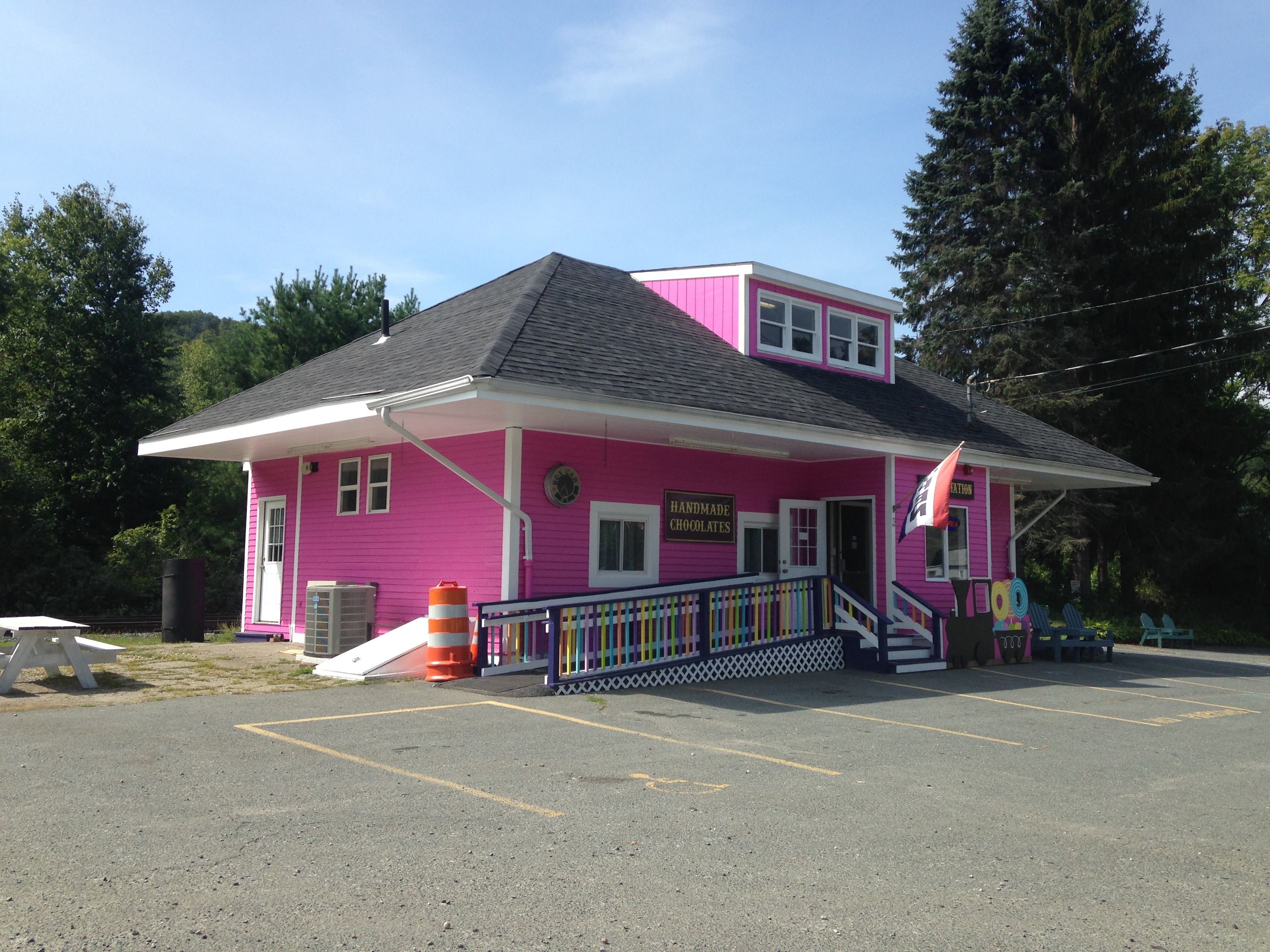 ERVING MA: The NERAIL New England Railroad Photo Archive