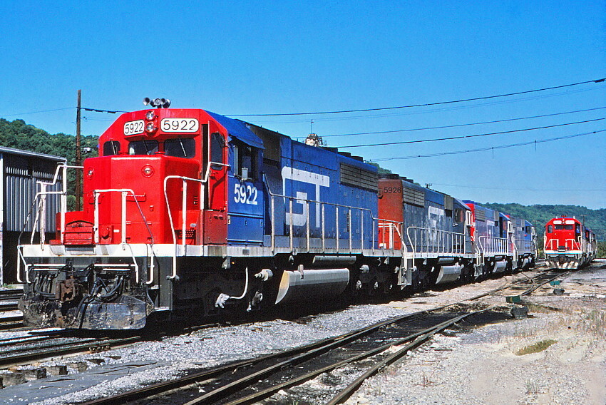 Grand Trunk @ Decoursey, Ky.: The NERAIL New England Railroad Photo Archive