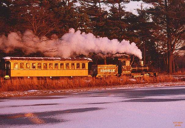Edaville #21 heads home on a cold day.: The NERAIL New England Railroad ...