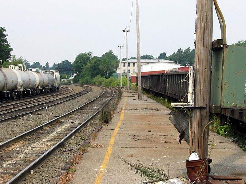 Old MBTA station platform, Gardner, MA: The NERAIL New England Railroad ...