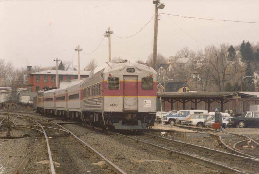 MBTA train 410 at Gardner, MA: The NERAIL New England Railroad Photo ...