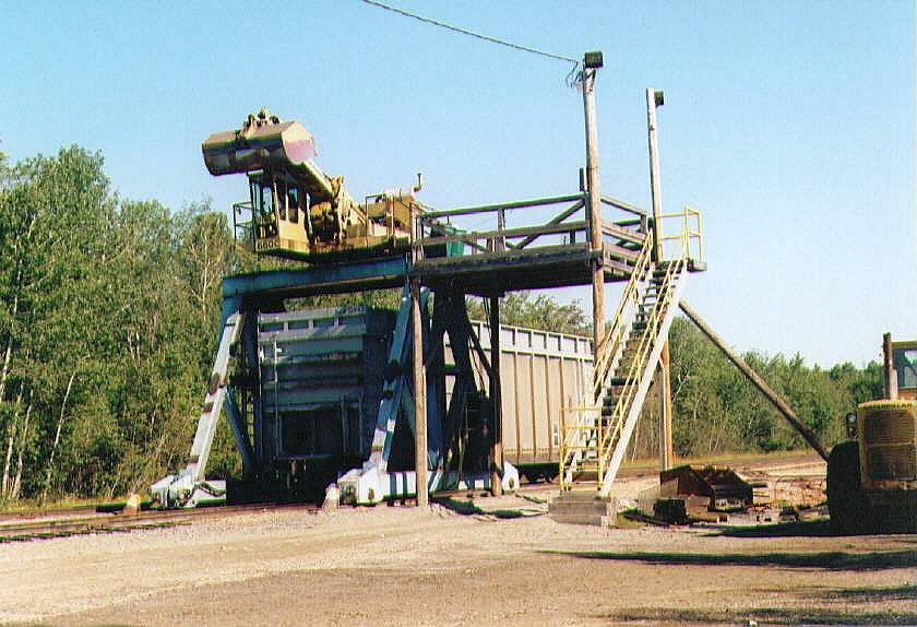 BAR Converted chip car and unloader.: The NERAIL New England Railroad ...