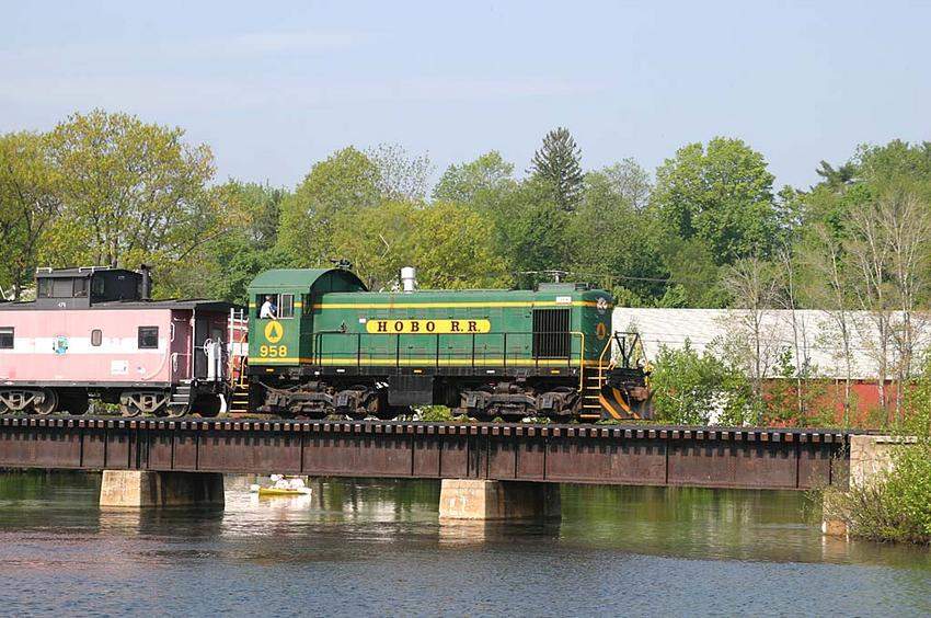 Hobo RR Caboose Train: The NERAIL New England Railroad Photo Archive