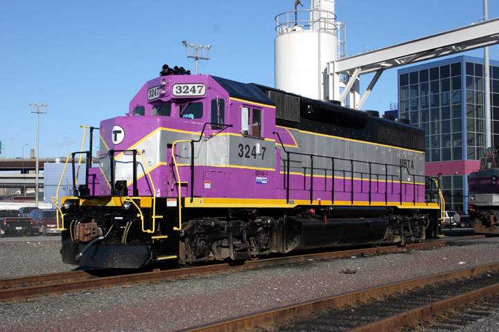 MBTA 3247 at B.E.T.: The NERAIL New England Railroad Photo Archive