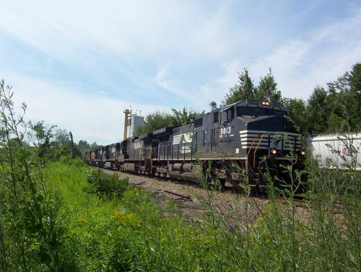 Big Power at Bow, NH: The NERAIL New England Railroad Photo Archive