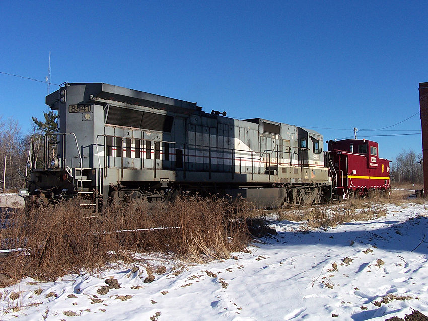 MMA 8541 & VB2: The NERAIL New England Railroad Photo Archive