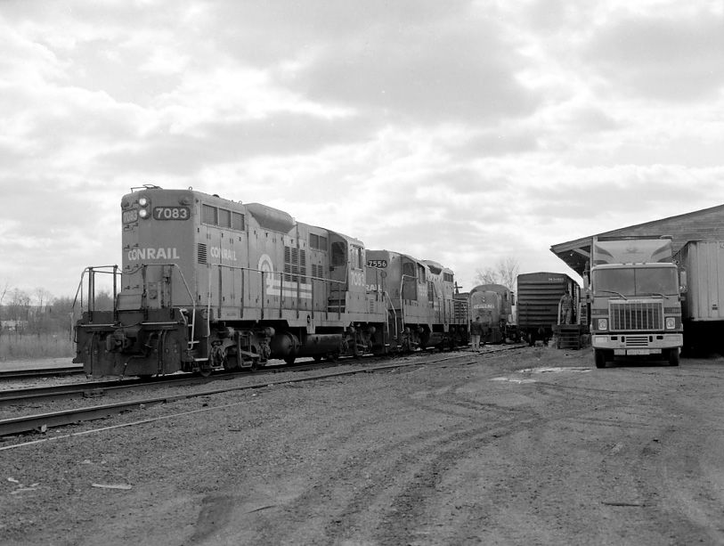 (9) WNHA-21: The NERAIL New England Railroad Photo Archive