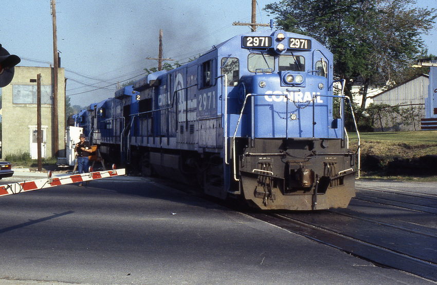 Auto Train engine in Danbury (Almost): The NERAIL New England Railroad ...