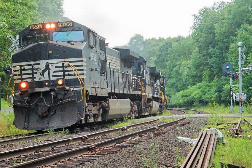 EDLO: The NERAIL New England Railroad Photo Archive